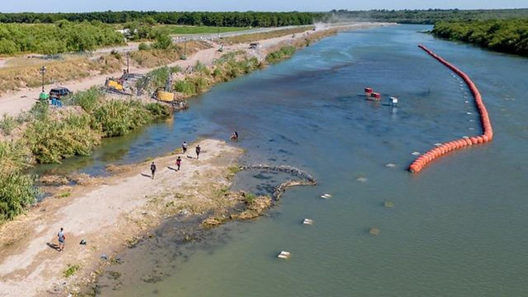 Justice Department plans to sue Texas over floating barrier in Rio ...
