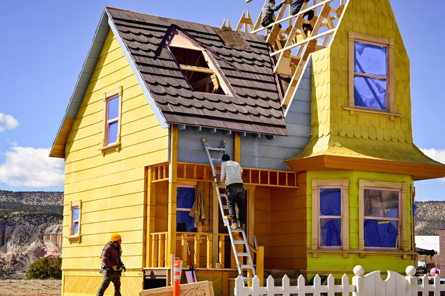 Airbnb Builds House Based on the Movie 'Up' - Letterly Journal