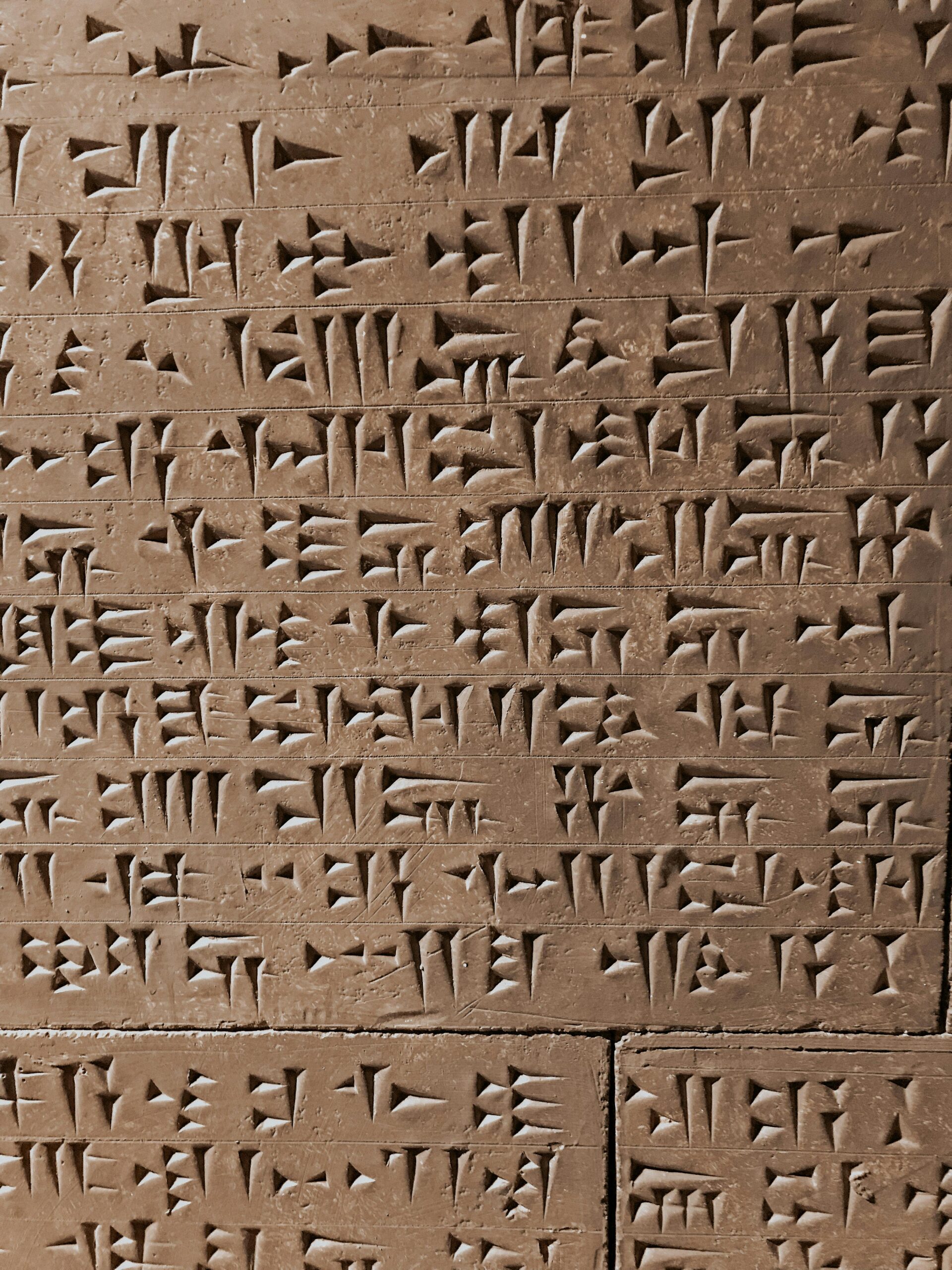 World’s Oldest Alphabet Unearthed in Syria: A Groundbreaking Rewrite of ...